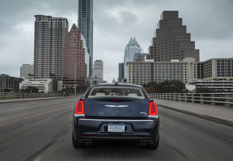 Chrysler 300 II (facelift 2015) 3.6 (286 Hp) Automatic